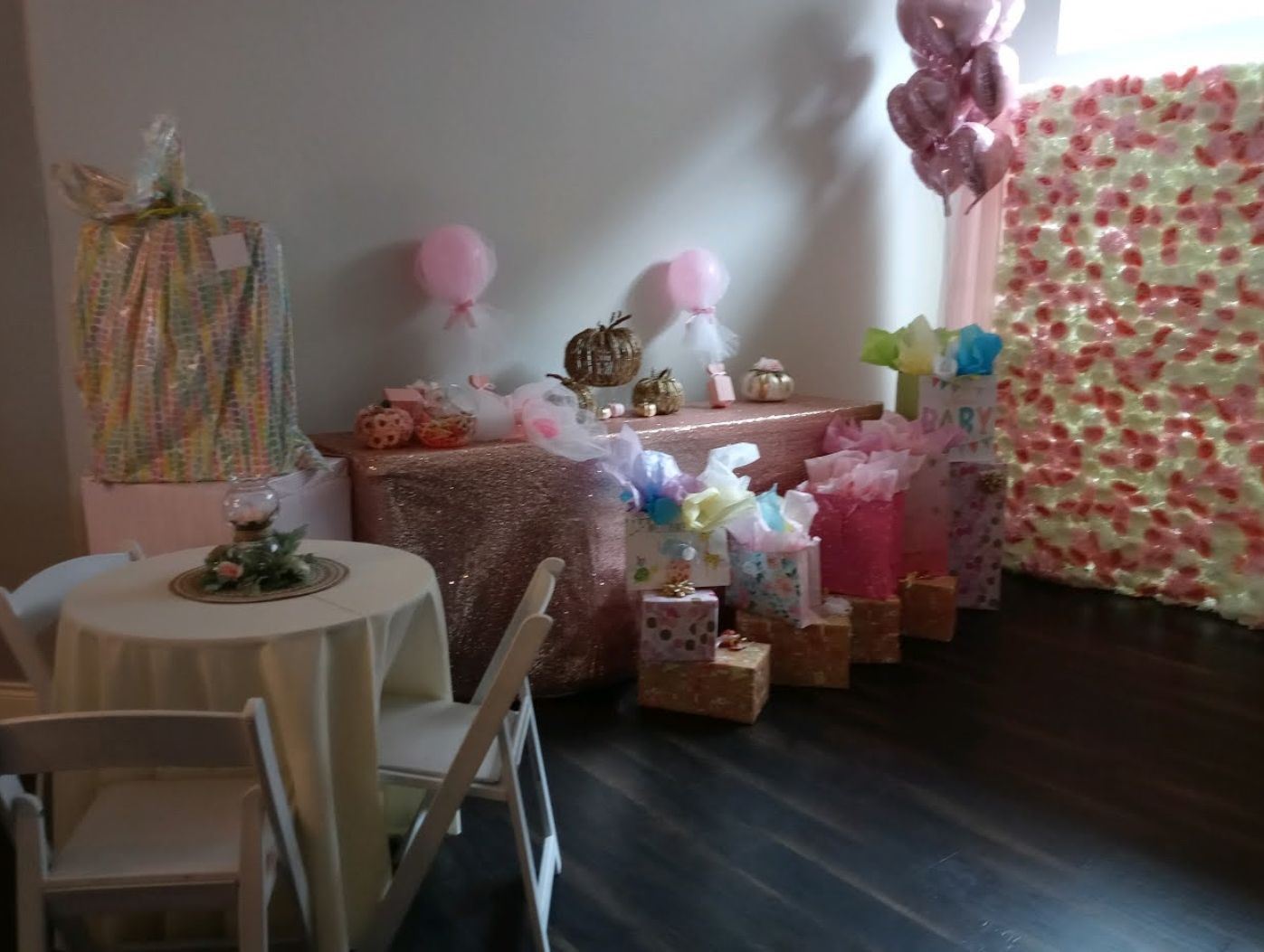 Table (Round) 30" - Wood | Linens and Events